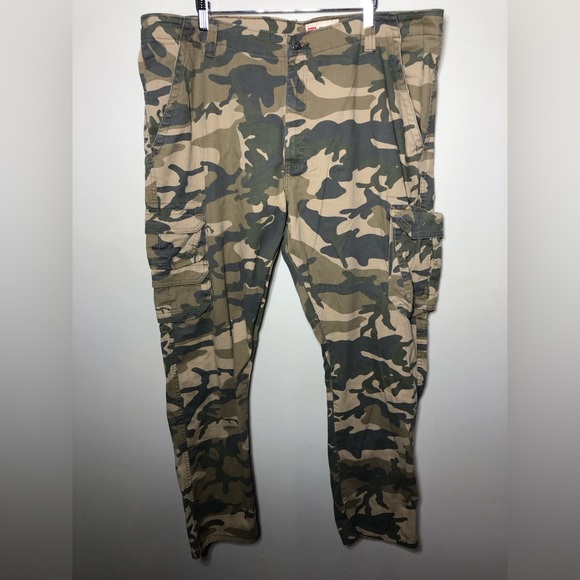 Wrangler | Pants | Wrangler Camo Pants | Poshmark